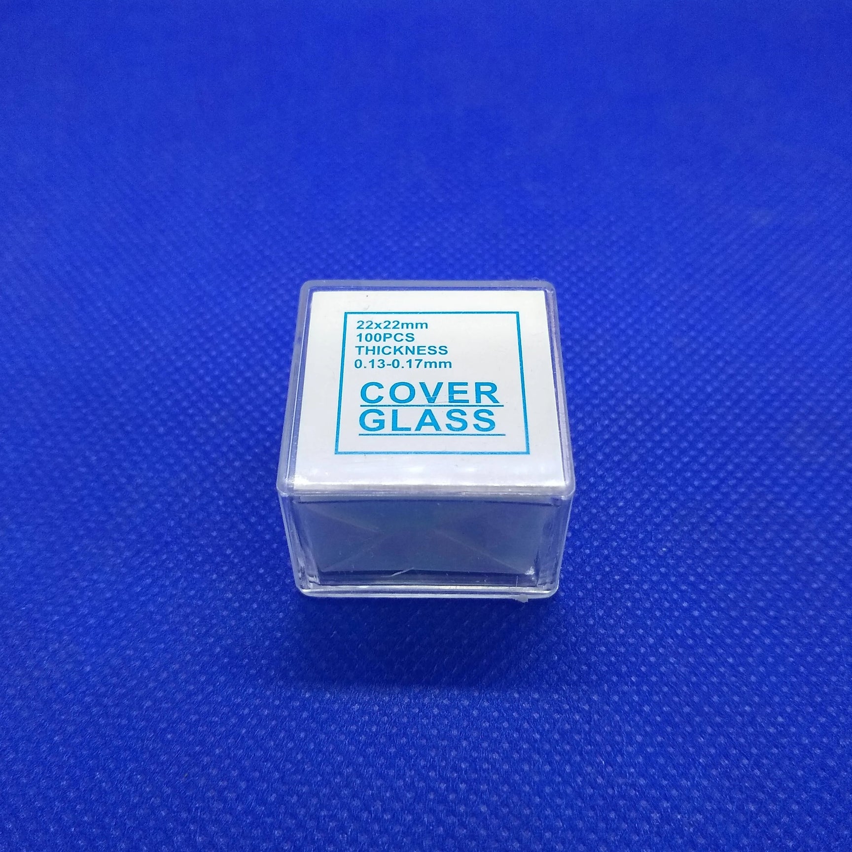 Cubre Objetos 22X22 paquete con 100 piezas – Productos de Laboratorio